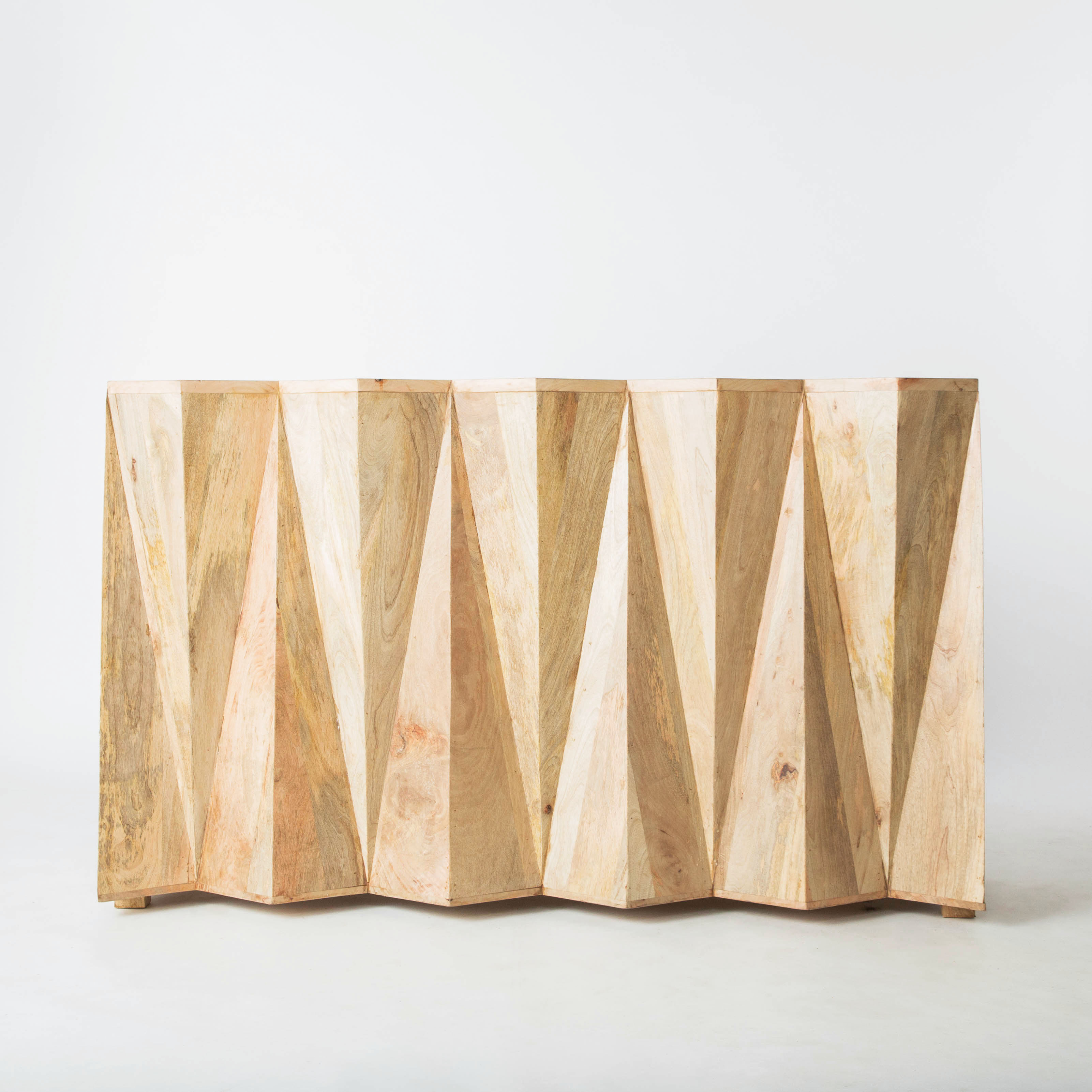 Bars + Shelving - Loot Rentals