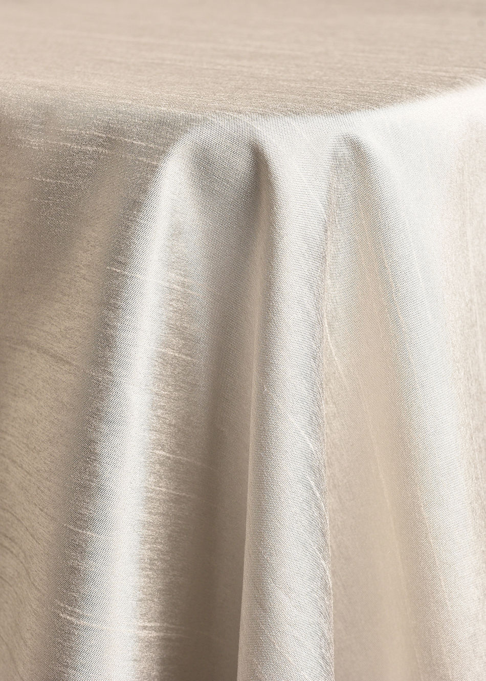 Round Tablecloths - Kate Ryan | Event Rentals